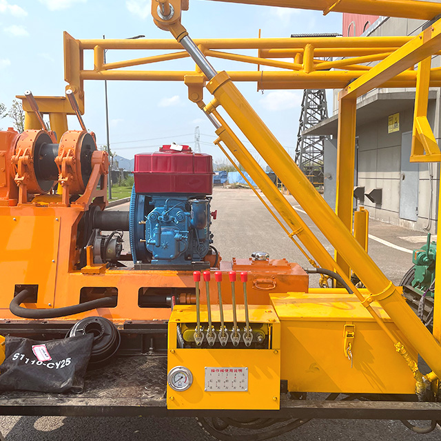 Hydraulic Crawler-Type Core Geotechnical Exploration Drilling Rig - Buy ...